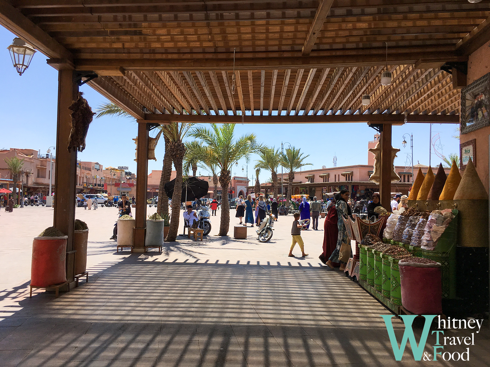 北非摩洛哥冒險記-第9天：巴西亞皇宮與El Badii皇宮 迷人的馬拉喀什老城區 | Whitney's Travel & Food